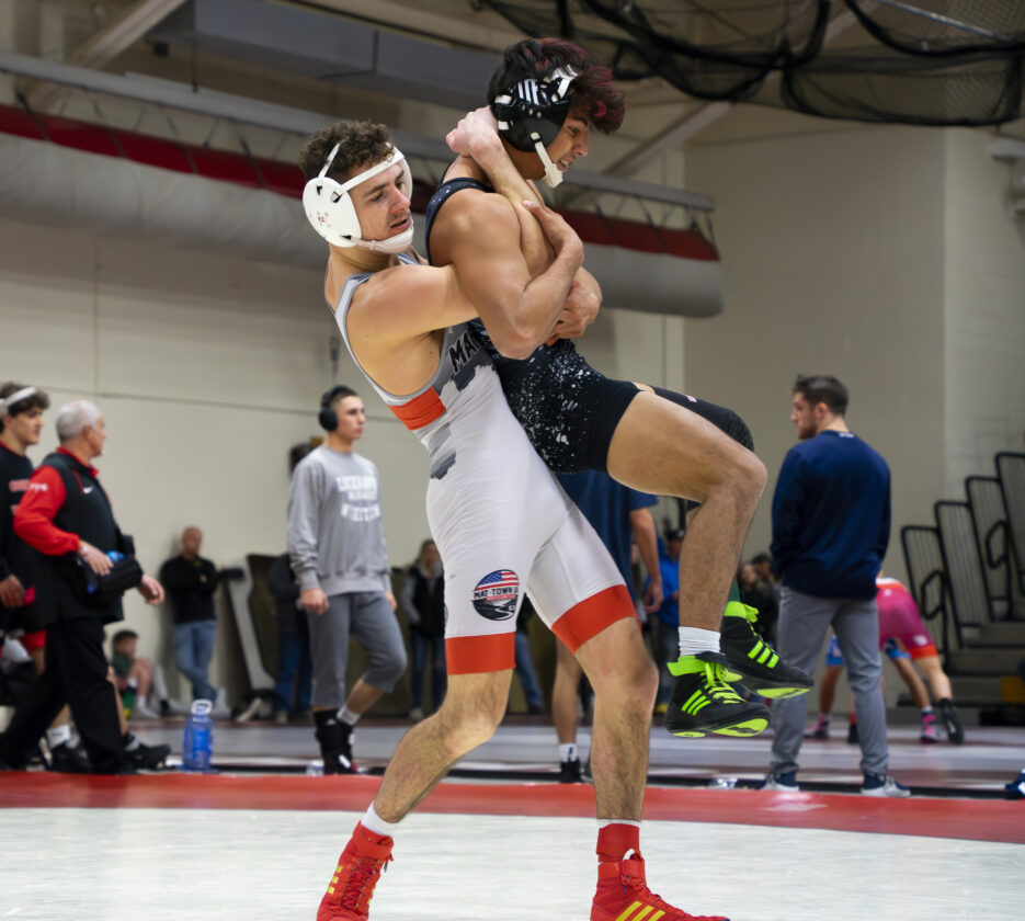 Strickland takes gold as LHU wrestling sees success at Mat-Town Open ...